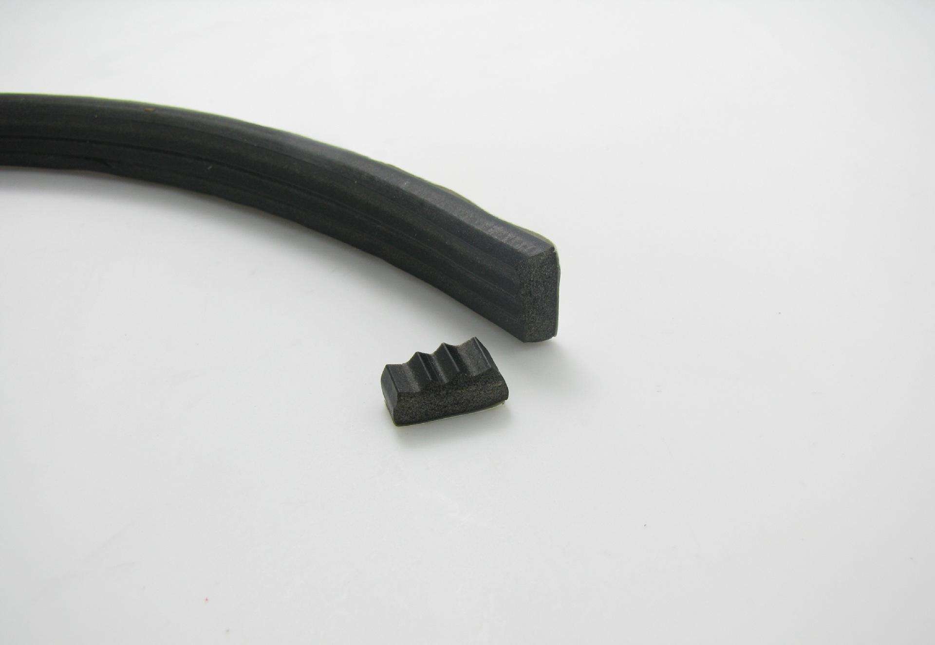 Heat Resistant Silicone Sponge Strip Tensile Strength 7-10 ...
